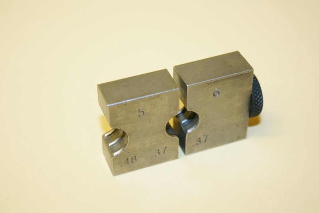 Hose Crimper Die Set For -3 Fuel Injection Rubber Hose